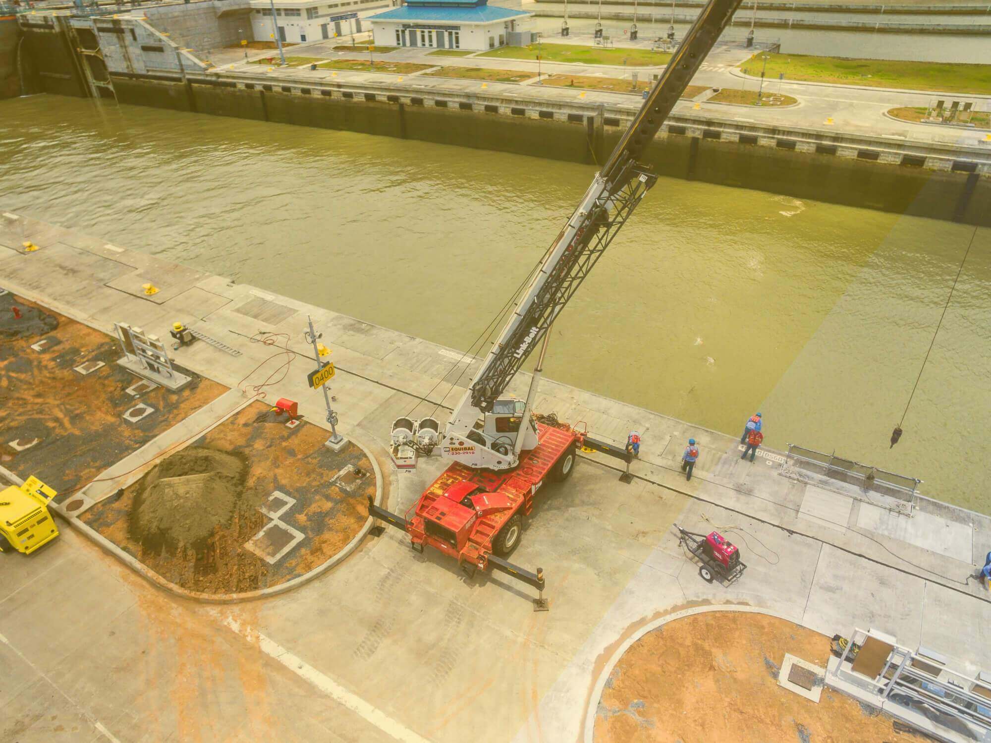 Movimiento de tierra y Alquiler de equipos pesados en Panamá